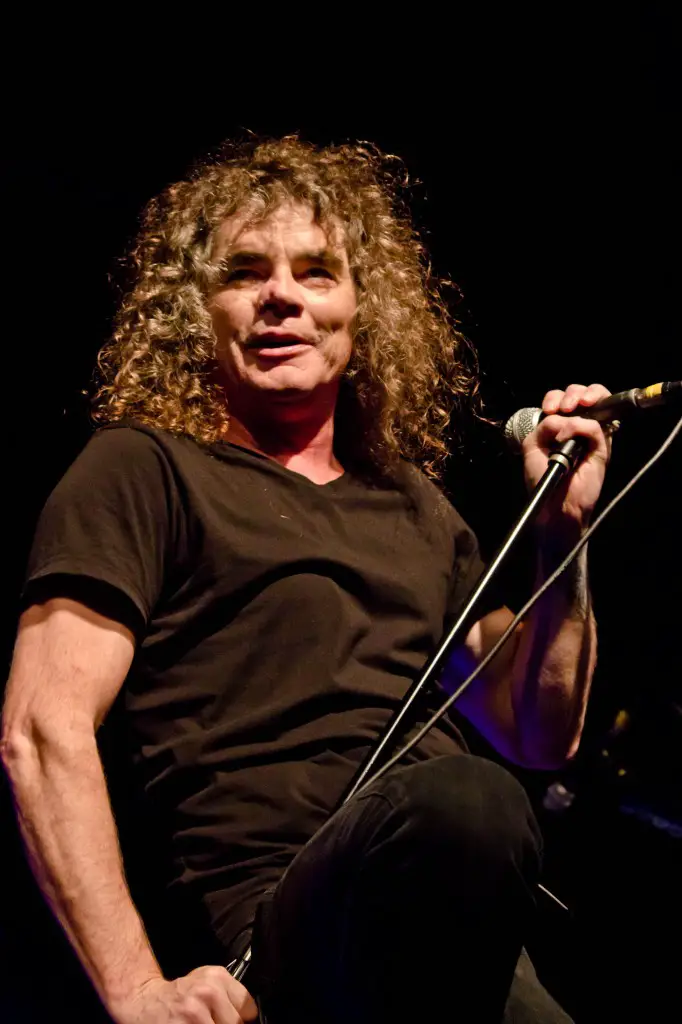 OVERKILL Singer Says 'White Devil Armory' Has 'More Dimension' Than ...