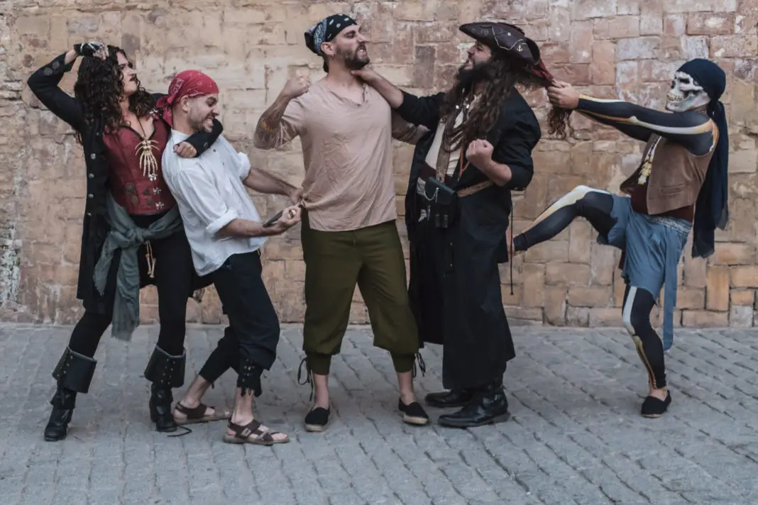 THE GROGGY DOGS Unveil 'Ten Thousand Miles Away' Teaser For Upcoming Album