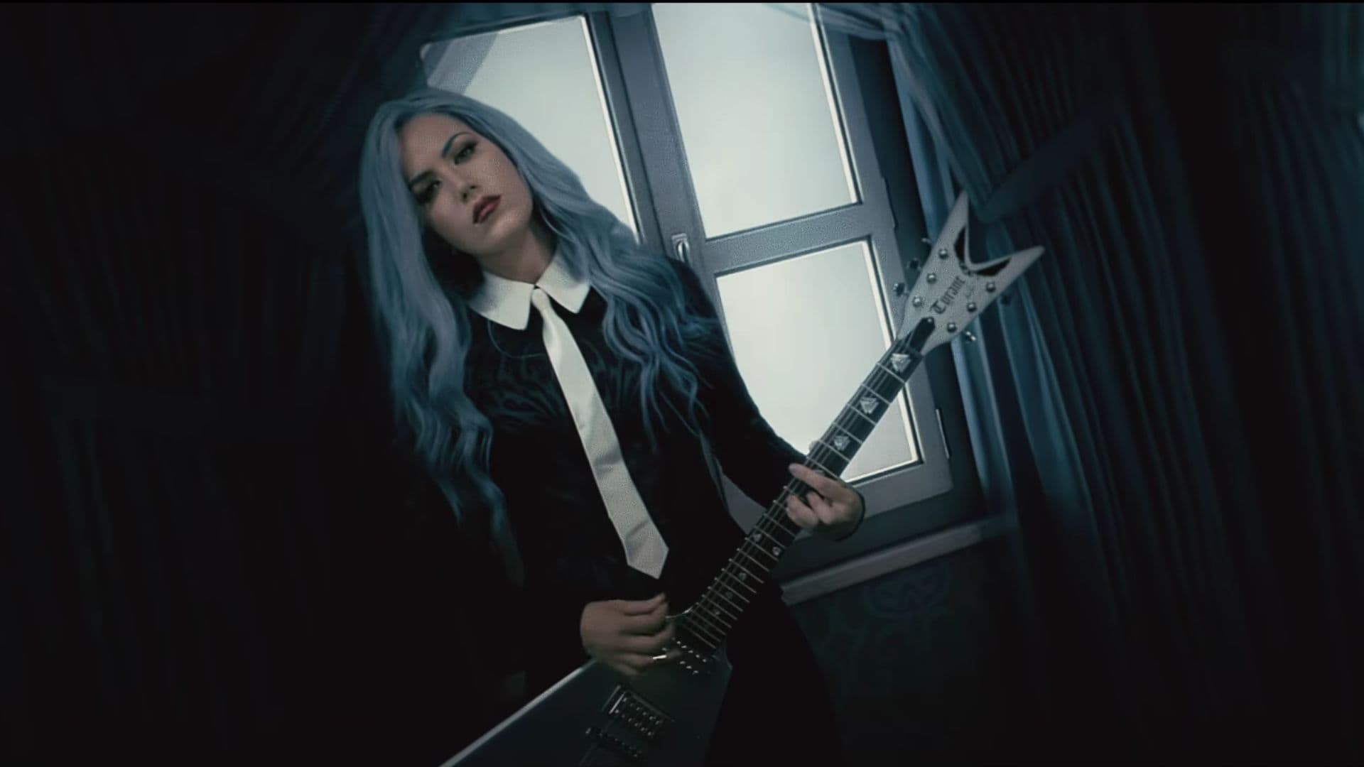 Ex-ARCH ENEMY Singer ALISSA WHITE-GLUZ Releases First Solo Single 'The ...