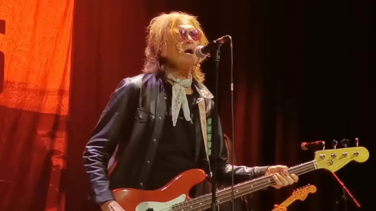 GLENN HUGHES Calls Off Spring 2026 U.S. Tour Over ‘Minor Health Issue’