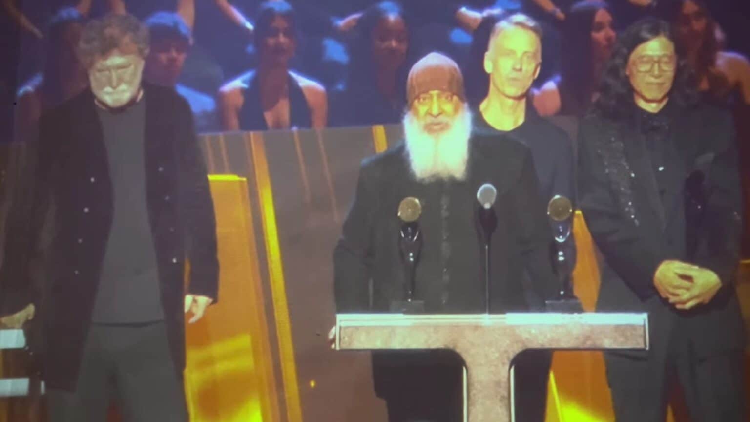 SOUNDGARDEN Reunites For Performance At ROCK AND ROLL HALL OF FAME ...