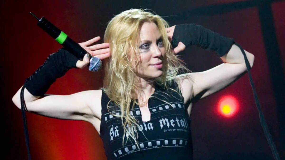 Rumors Suggest MICHAEL AMOTT Would Consider An ARCH ENEMY Reunion With ...